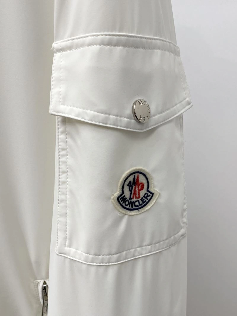 Official Moncler Outwear