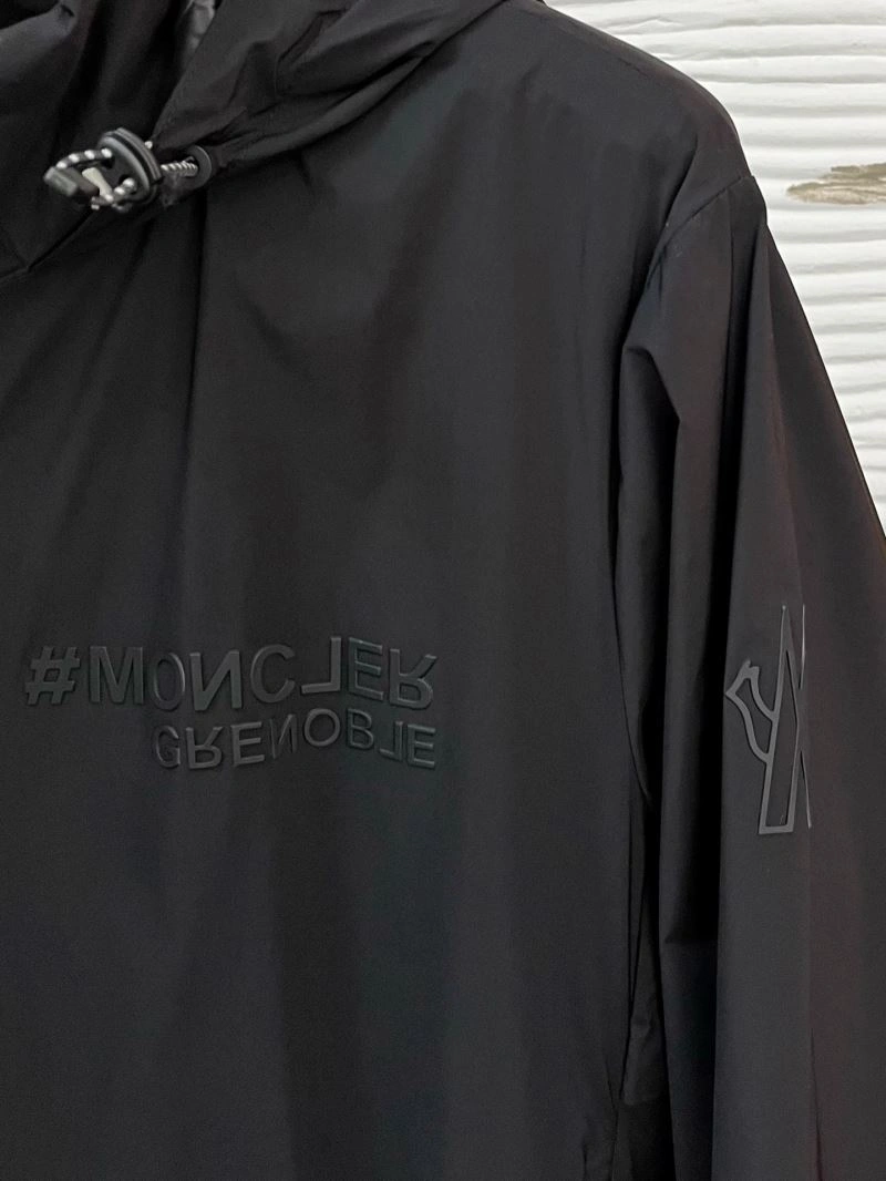 Inexpensive Moncler Outwear