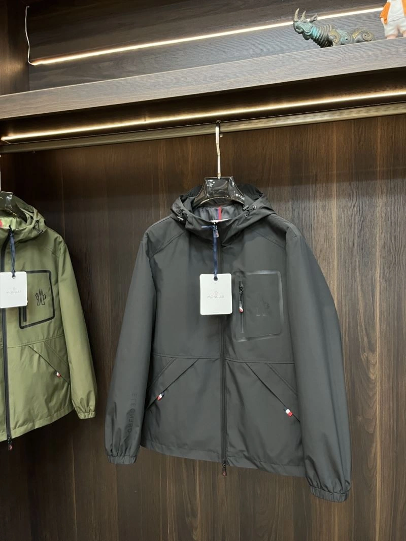 Brand-original Moncler Outwear