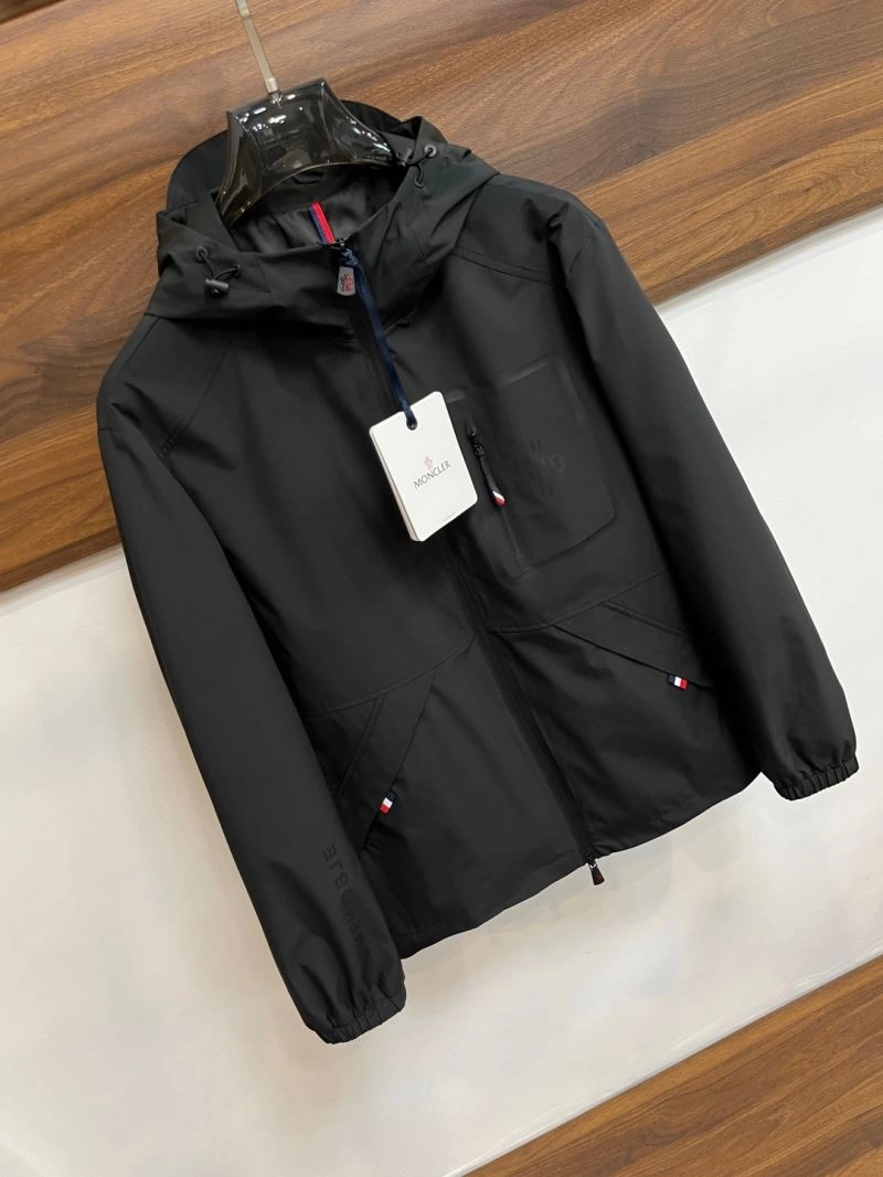 Top mirror Moncler Outwear