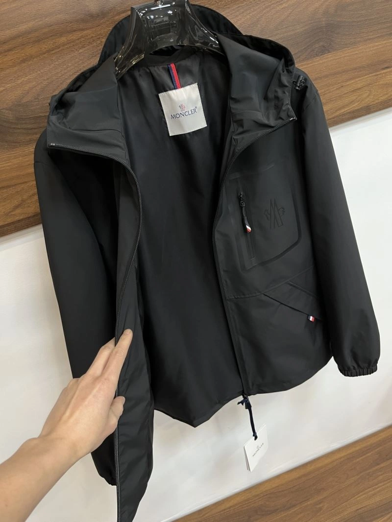 Top mirror Moncler Outwear