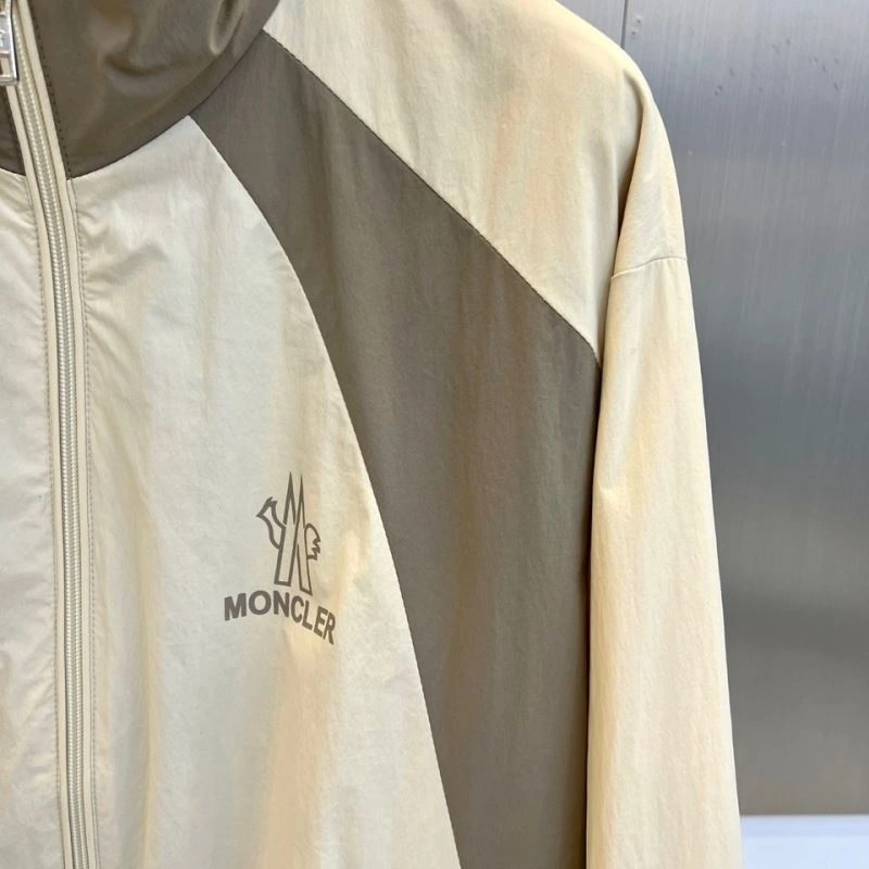 Official Moncler Outwear