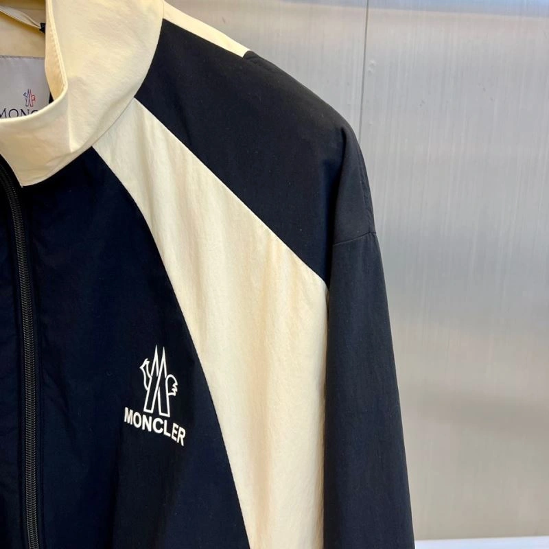 Official Moncler Outwear
