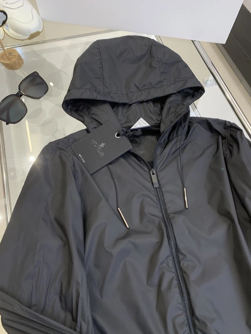 Accurate model Moncler Outwear