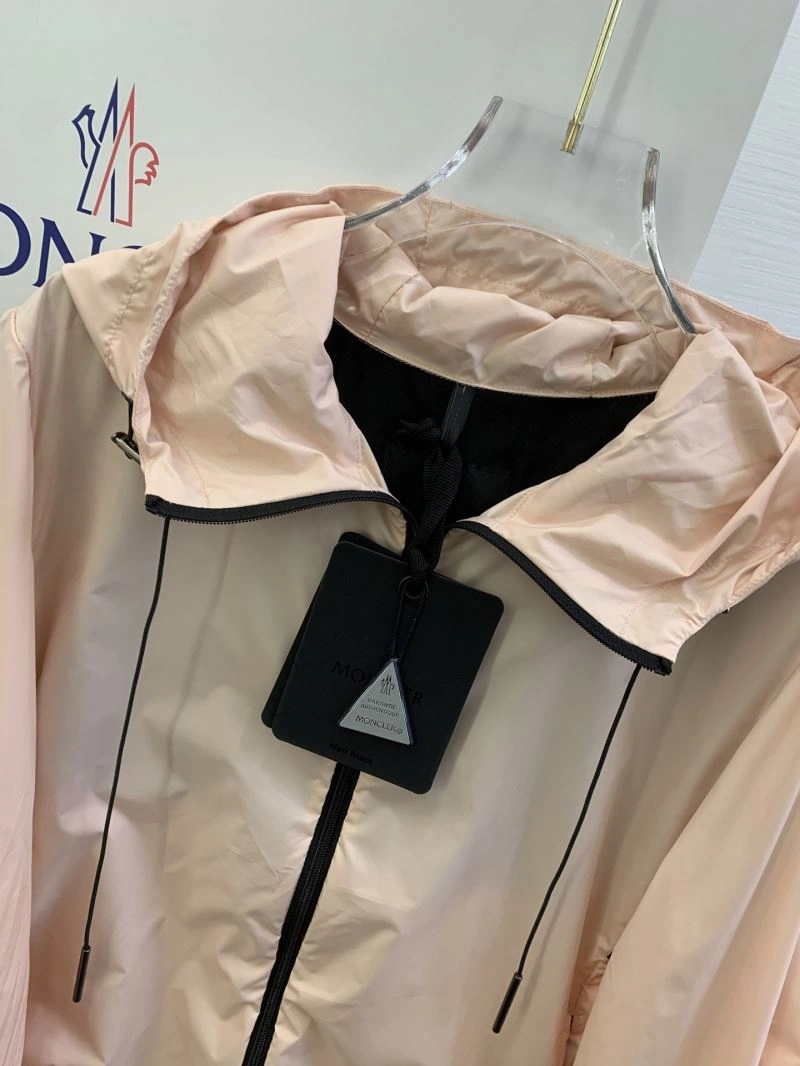 Accurate model Moncler Outwear
