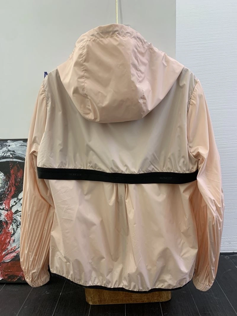 Accurate model Moncler Outwear
