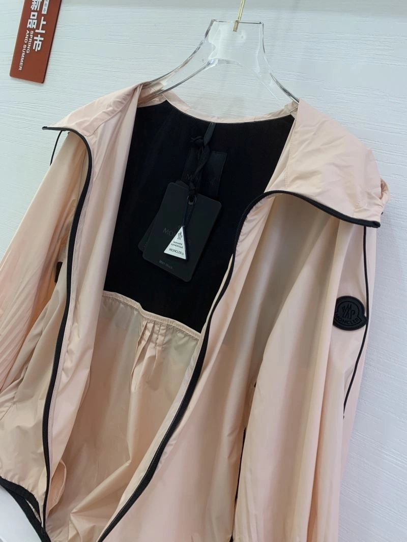 Accurate model Moncler Outwear