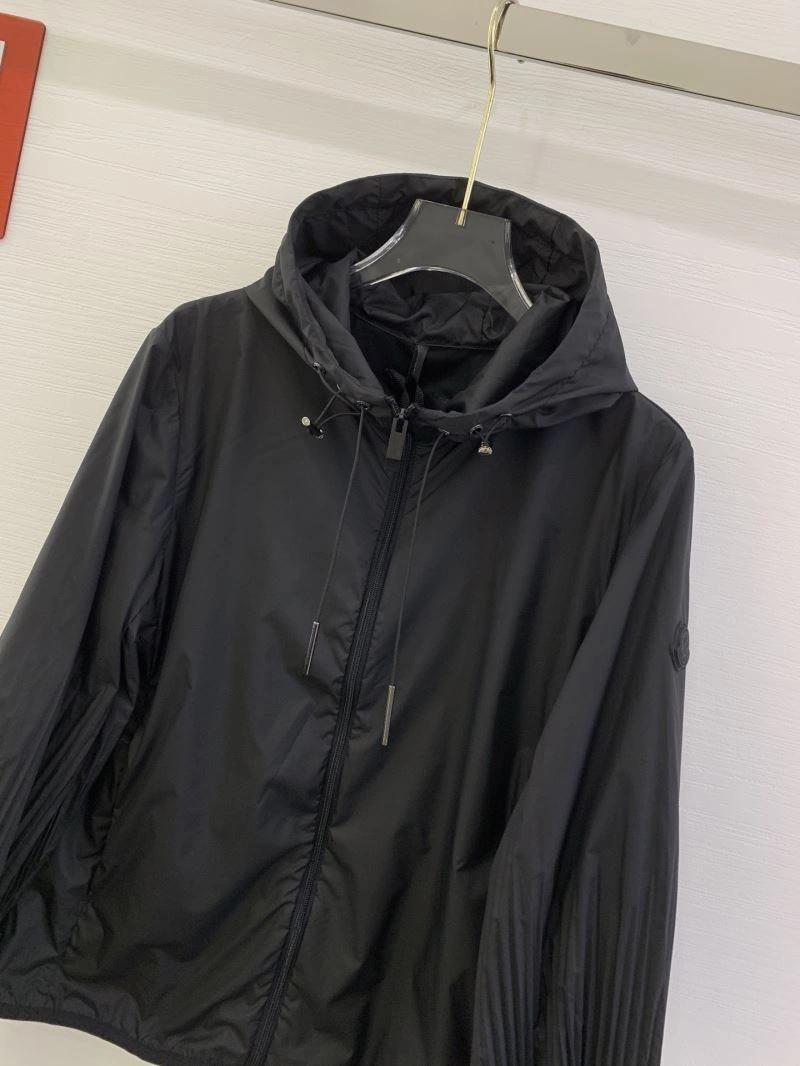 Reasonably priced Moncler Outwear