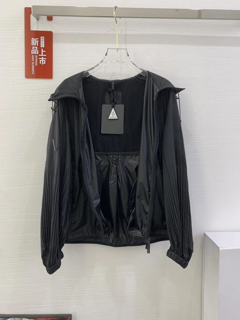 Reasonably priced Moncler Outwear