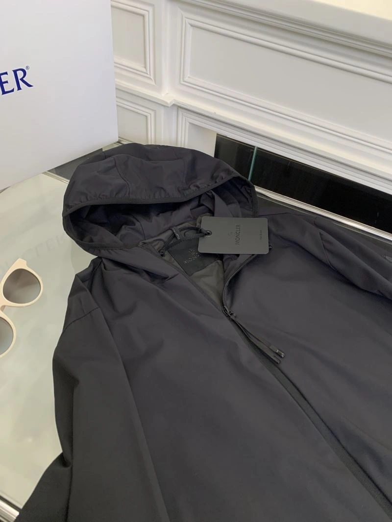Inexpensive Moncler Outwear