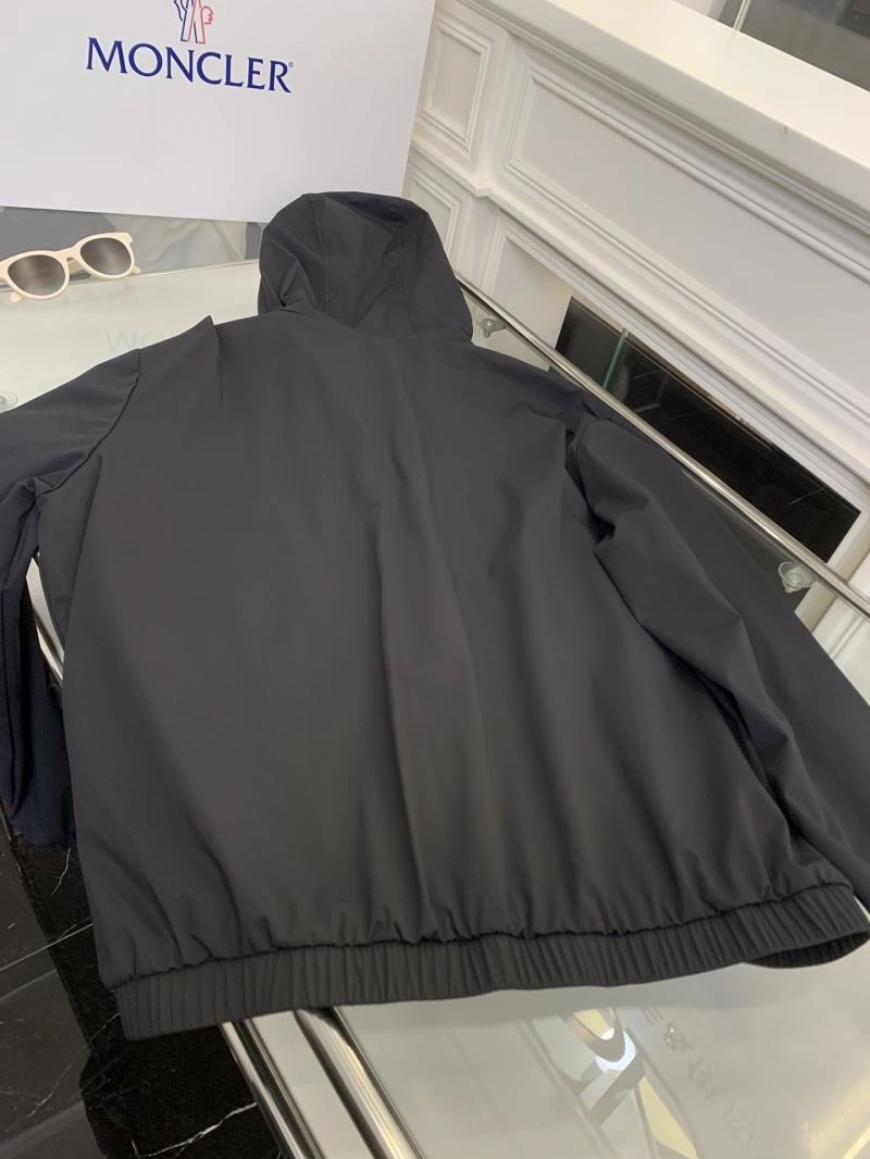 Inexpensive Moncler Outwear