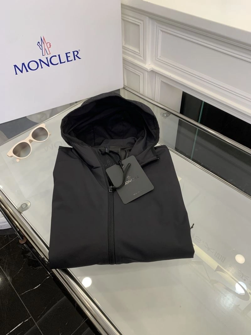 Inexpensive Moncler Outwear