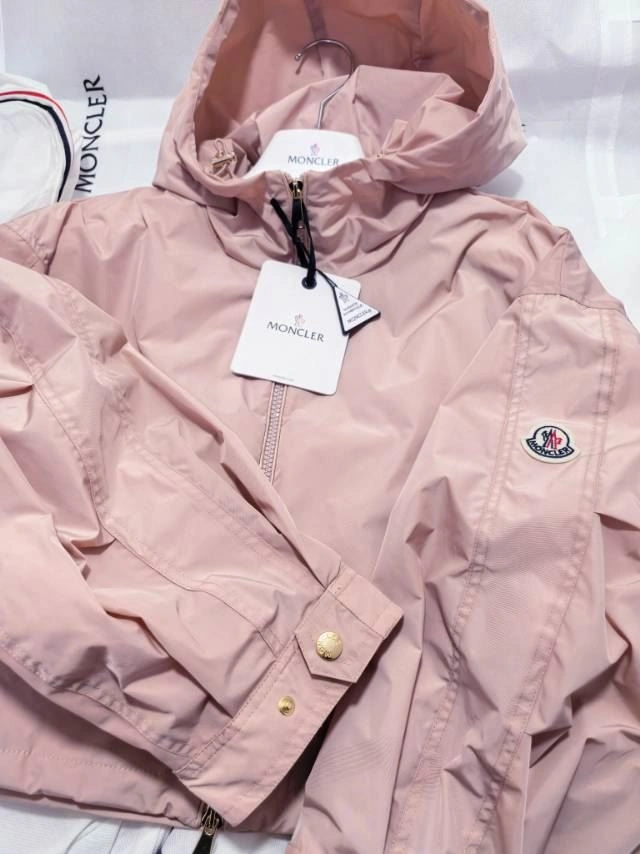 Perfect replica Moncler Outwear