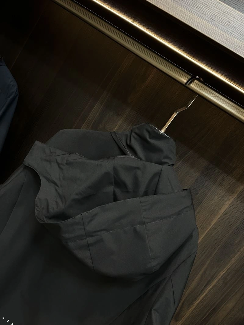 OEM Moncler Outwear