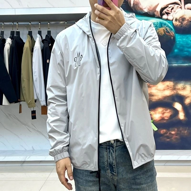Perfect replica Moncler Outwear