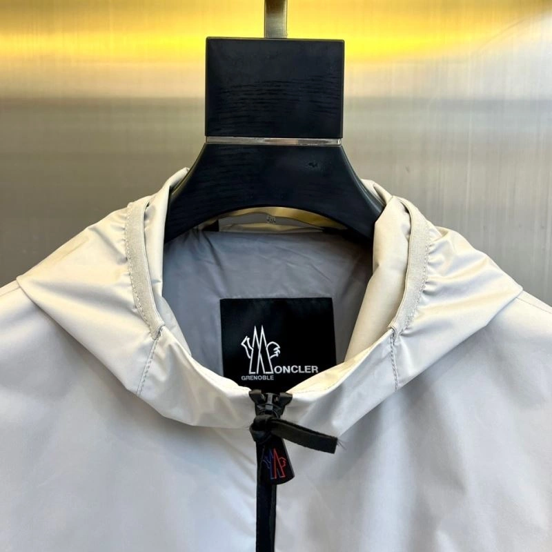 Perfect replica Moncler Outwear
