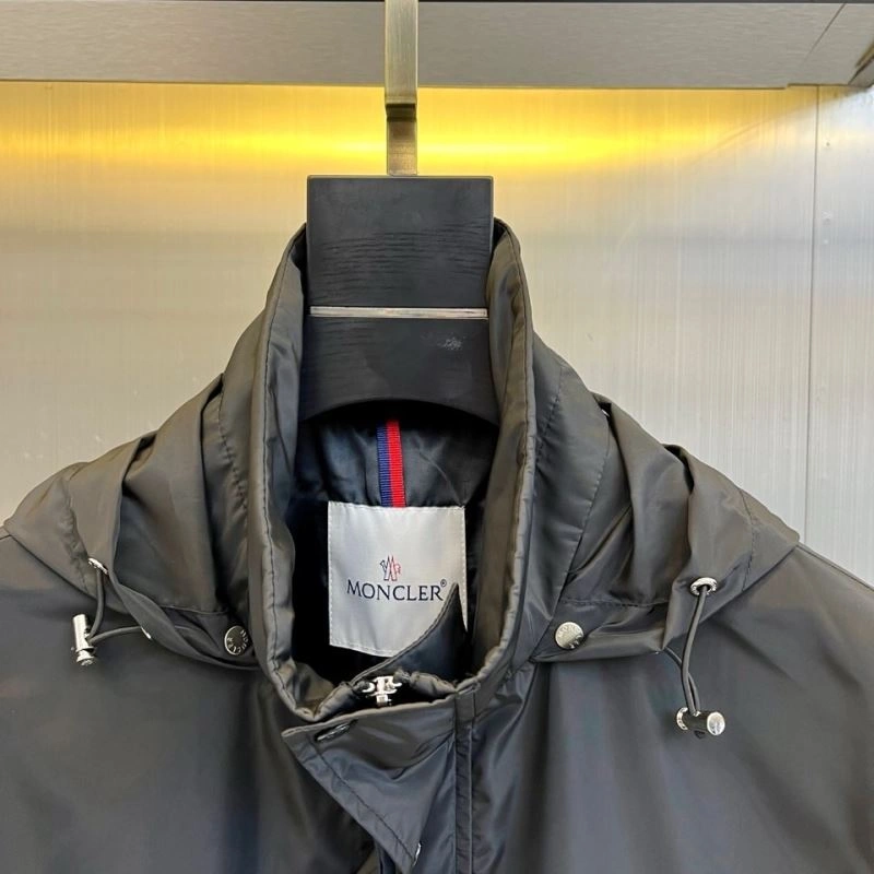 Brand-original Moncler Outwear