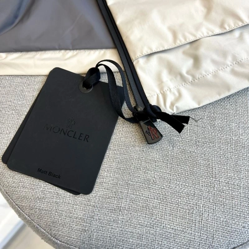Legit Moncler Outwear