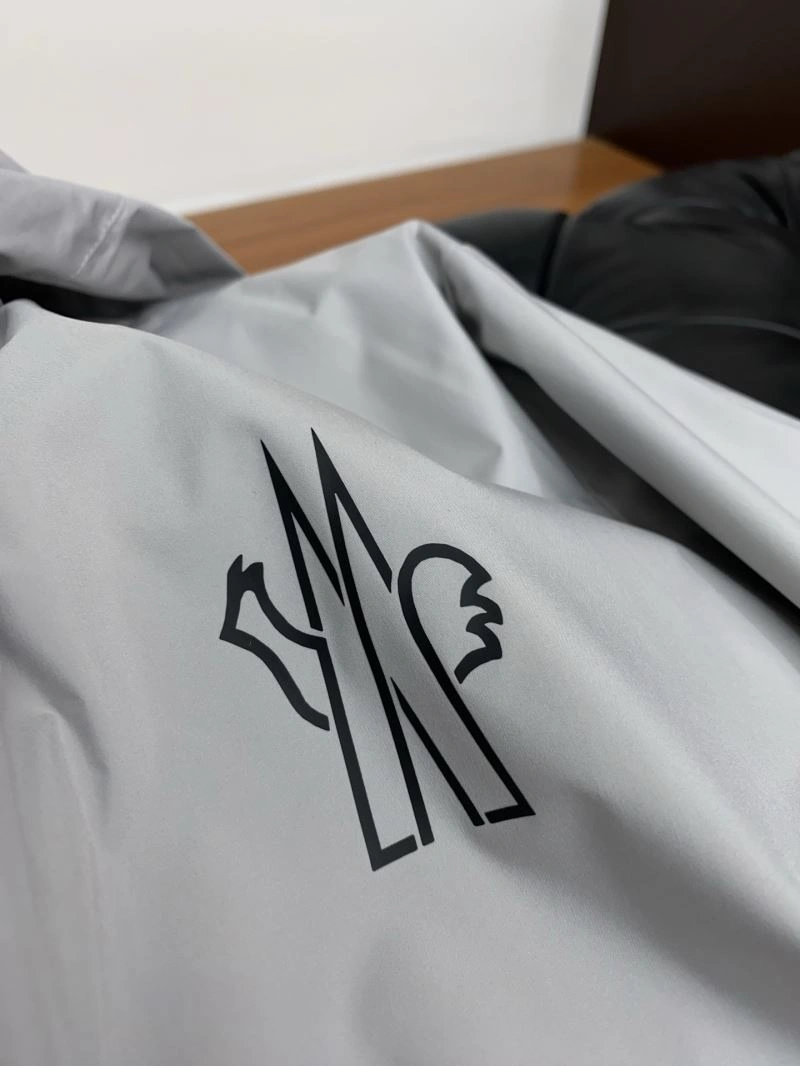 High accuracy Moncler Outwear