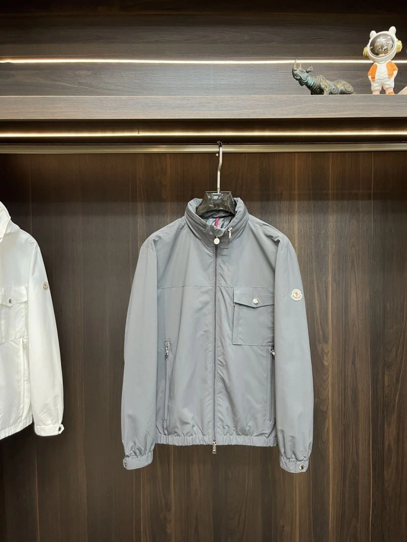 Accurate model Moncler Outwear