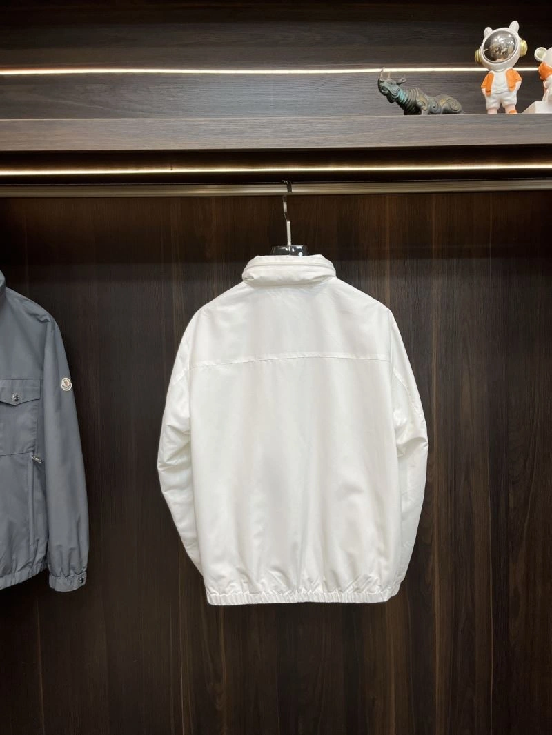 Accurate model Moncler Outwear