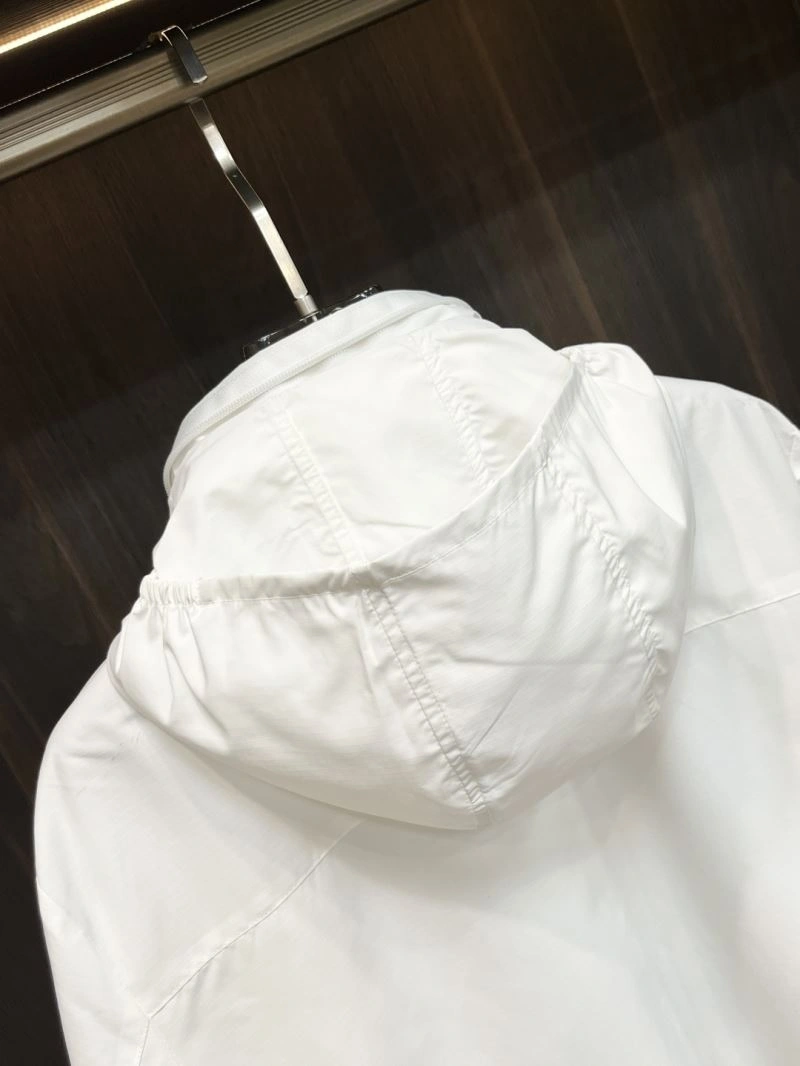 Accurate model Moncler Outwear