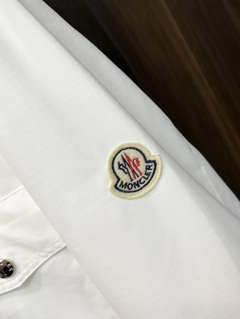 Accurate model Moncler Outwear