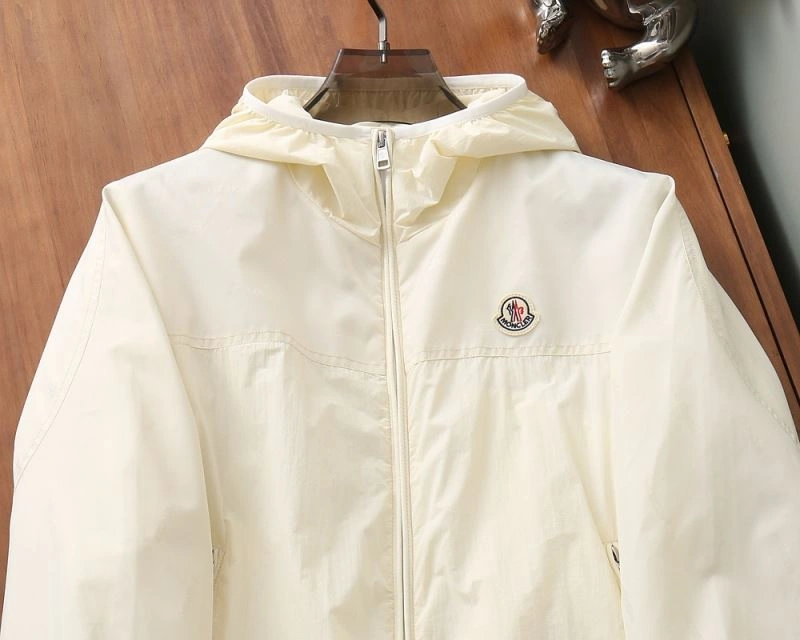 Legit Moncler Outwear