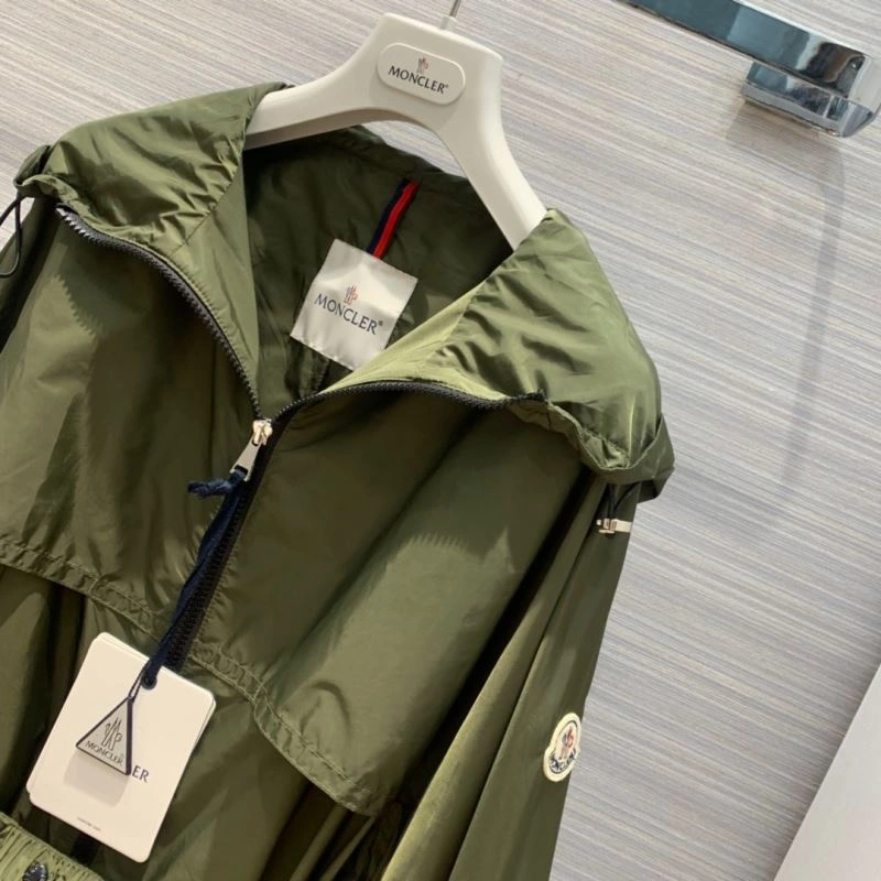 Exact replica Moncler Outwear
