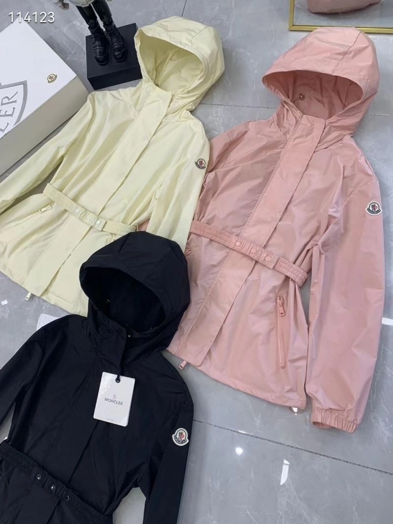 Inexpensive Moncler Outwear