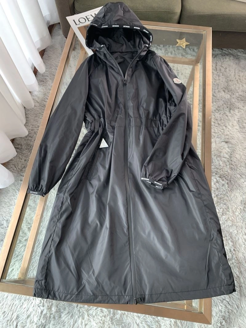 Inexpensive Moncler Outwear