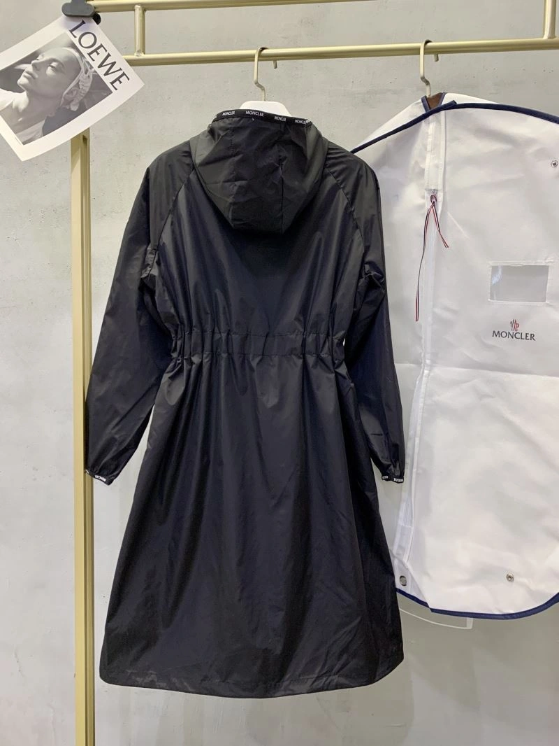Inexpensive Moncler Outwear