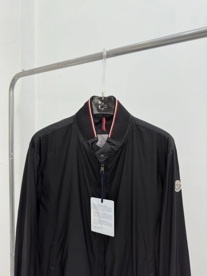 Accurate model Moncler Outwear