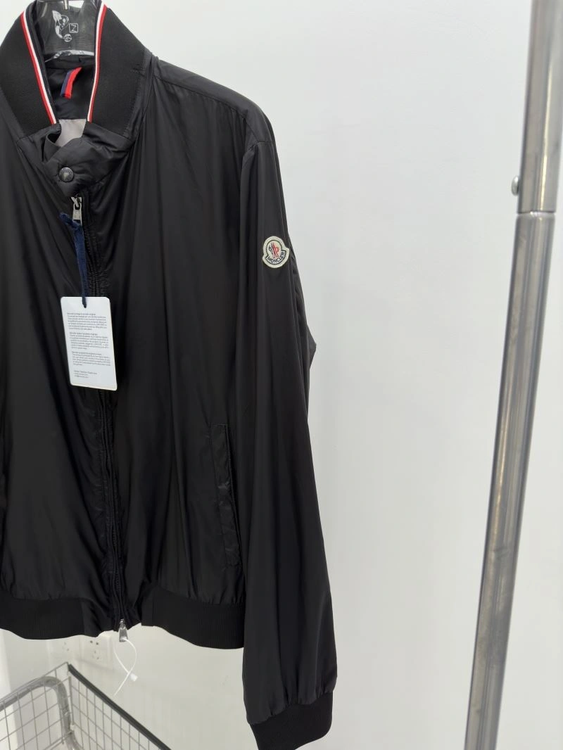 Accurate model Moncler Outwear