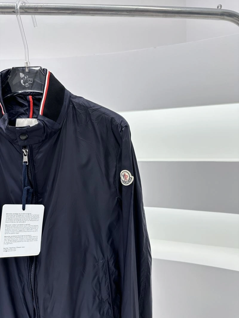 Low-cost Moncler Outwear