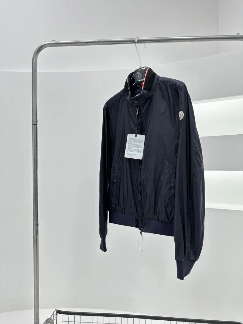 Low-cost Moncler Outwear