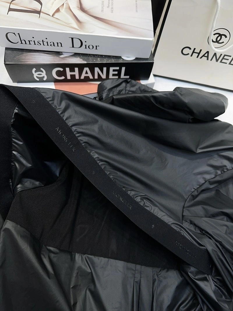 Discounted Moncler Outwear
