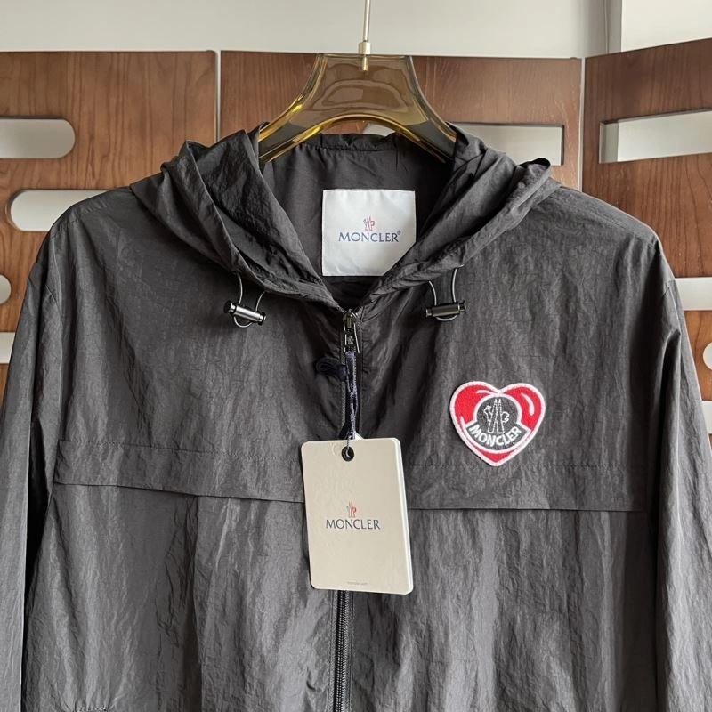 Legit Moncler Outwear