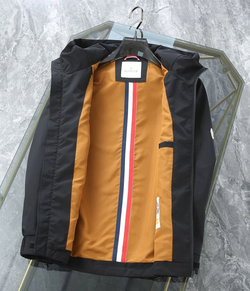 Bargain Moncler Outwear