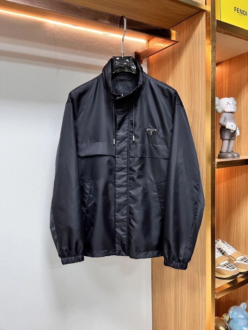 Low-cost Moncler Outwear