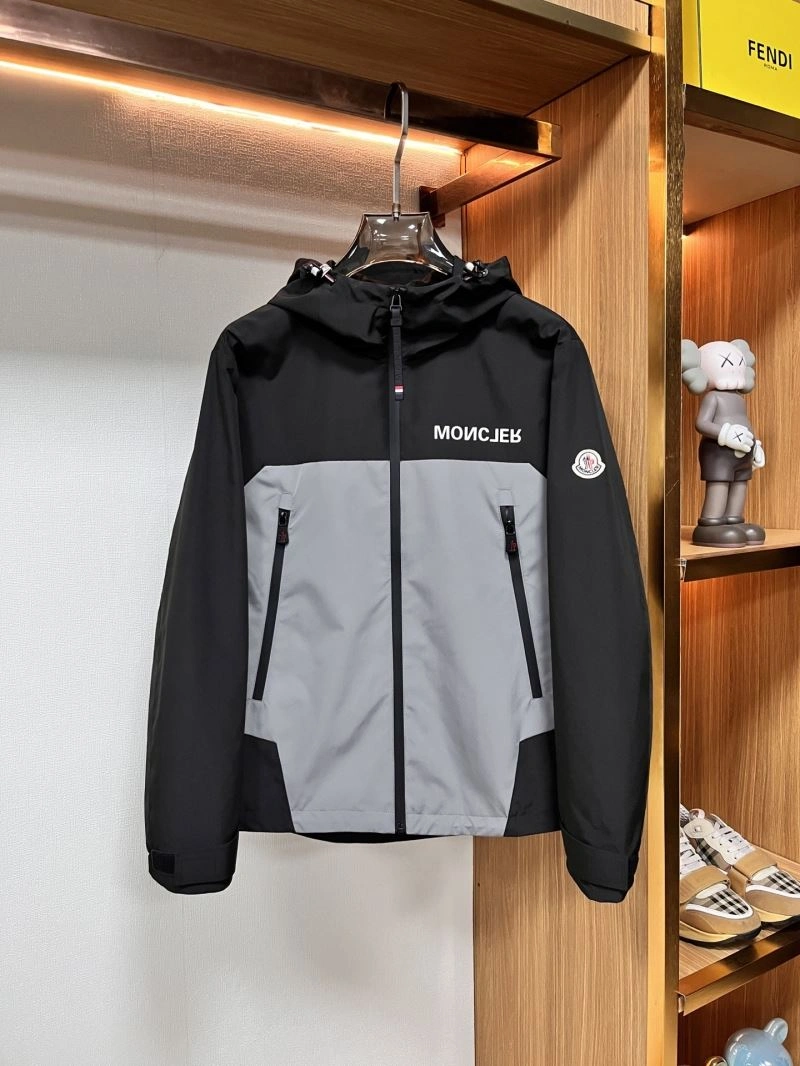 Top match Moncler Outwear