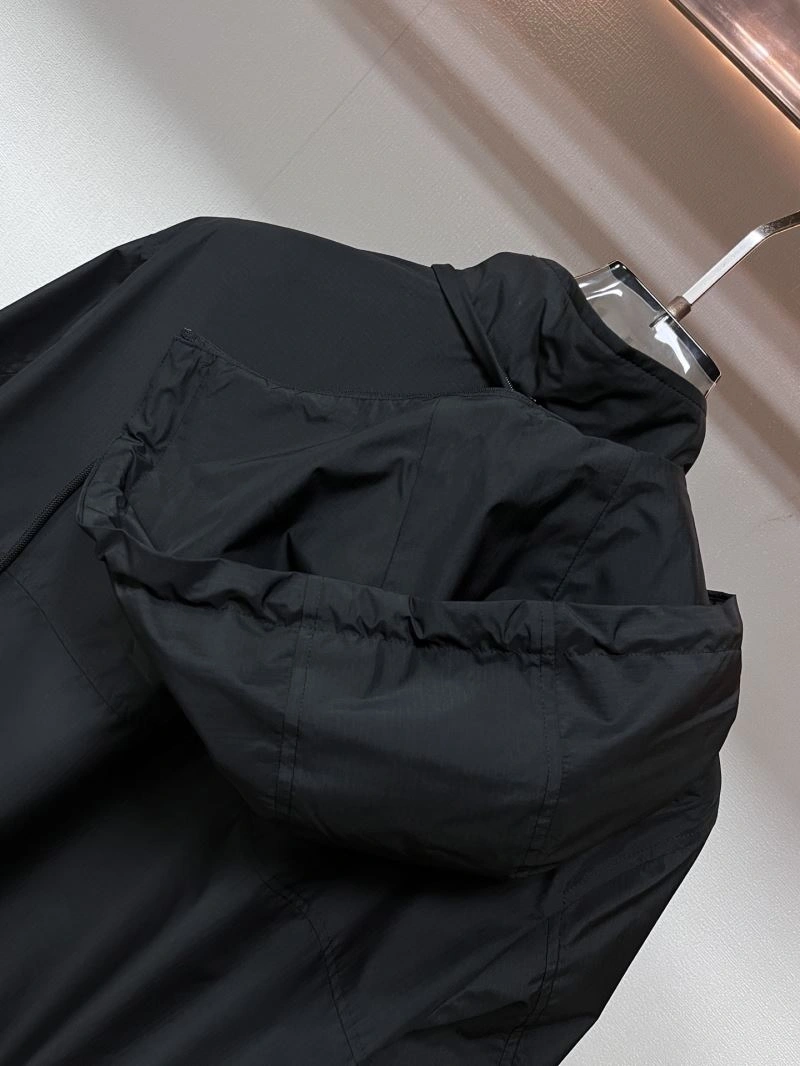Discounted Moncler Outwear