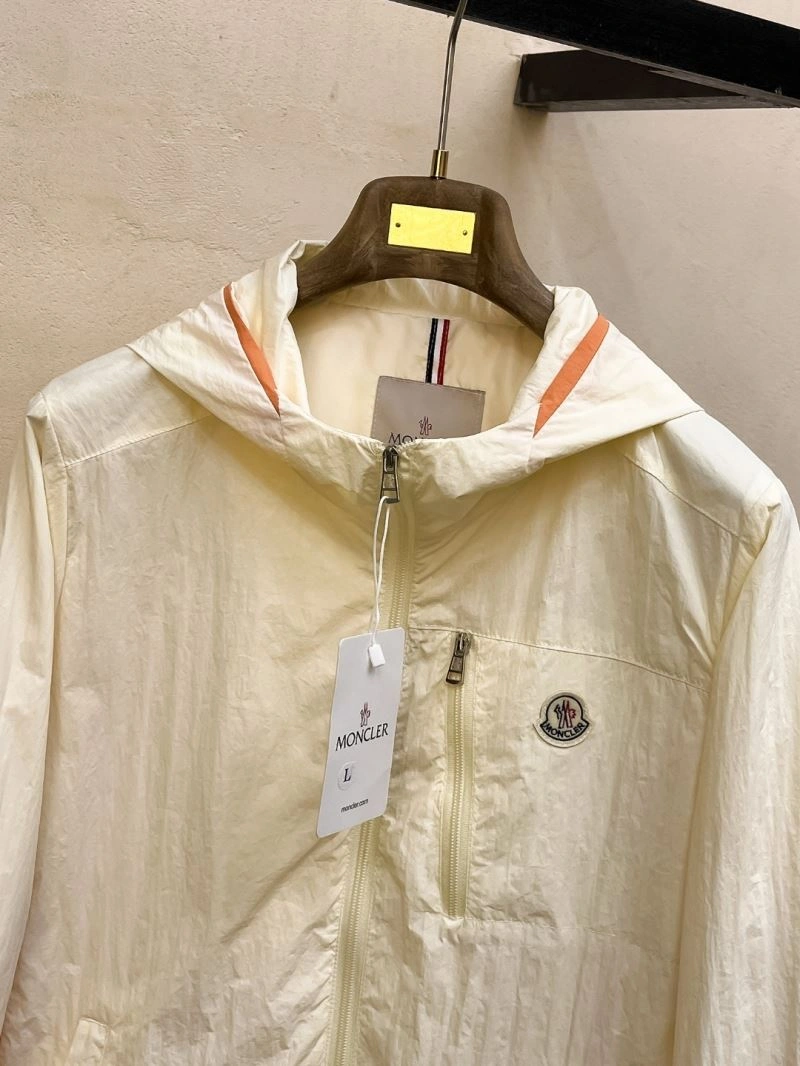 Perfect replica Moncler Outwear
