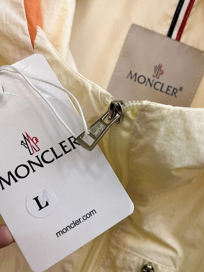 Perfect replica Moncler Outwear