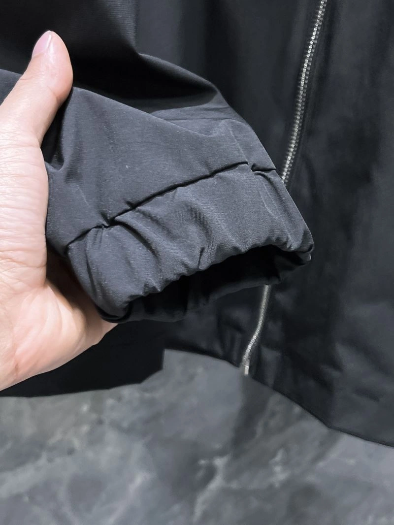 Precise copy Moncler Outwear