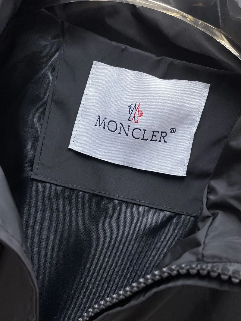 Real Moncler Outwear