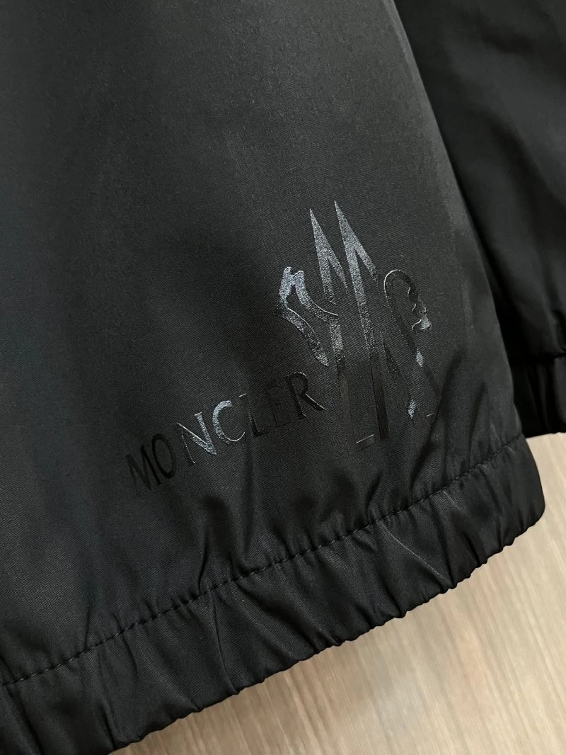 Low-cost Moncler Outwear