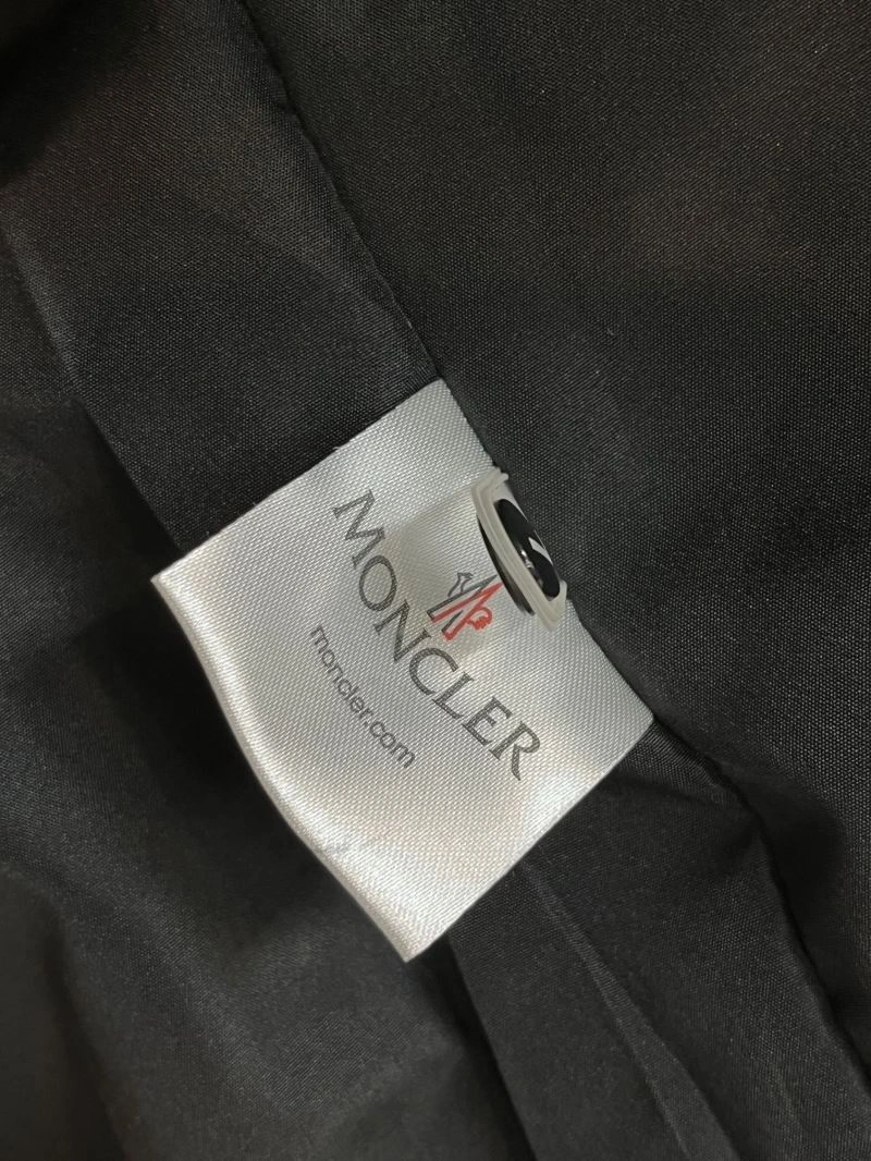 Reasonably priced Moncler Outwear