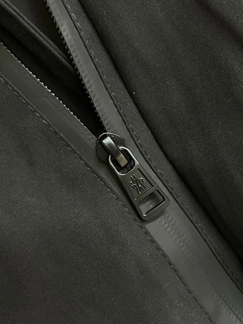 Precise copy Moncler Outwear
