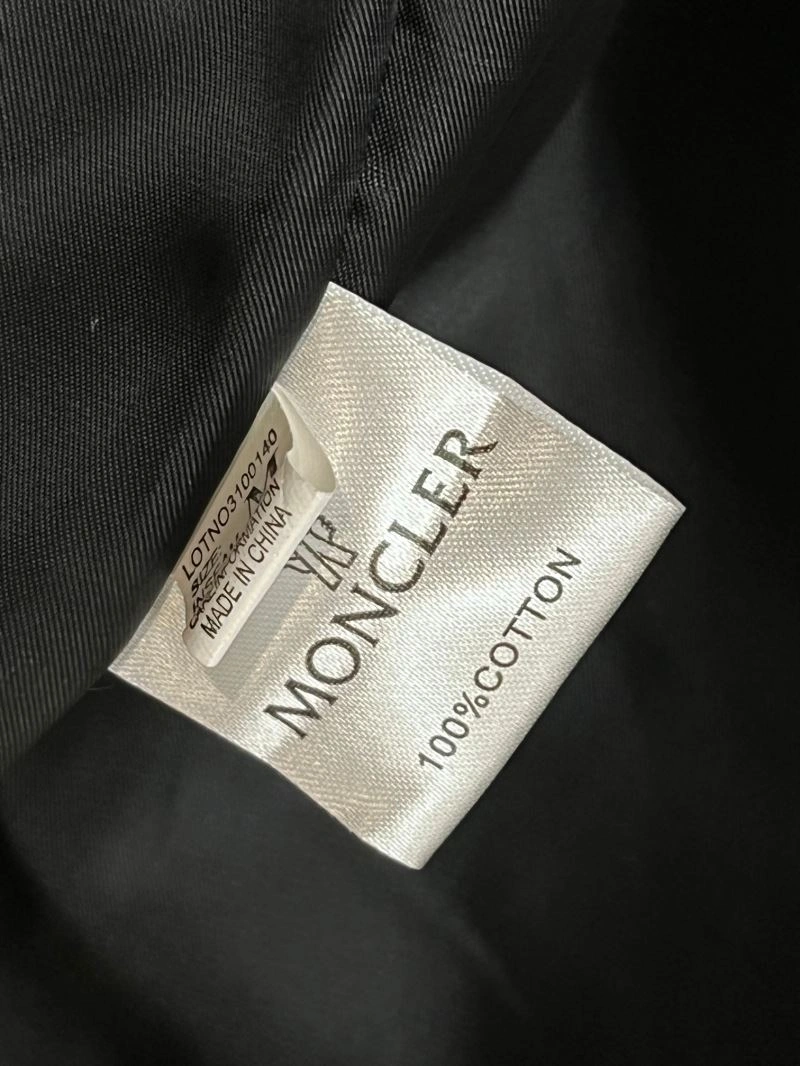 Precise copy Moncler Outwear